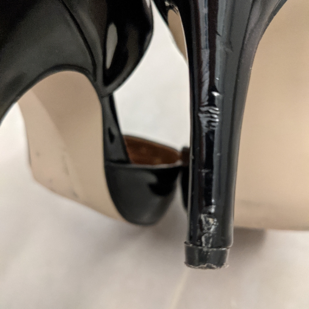 Madden Girl Black Patent Leather Shiny Pumps - Gem